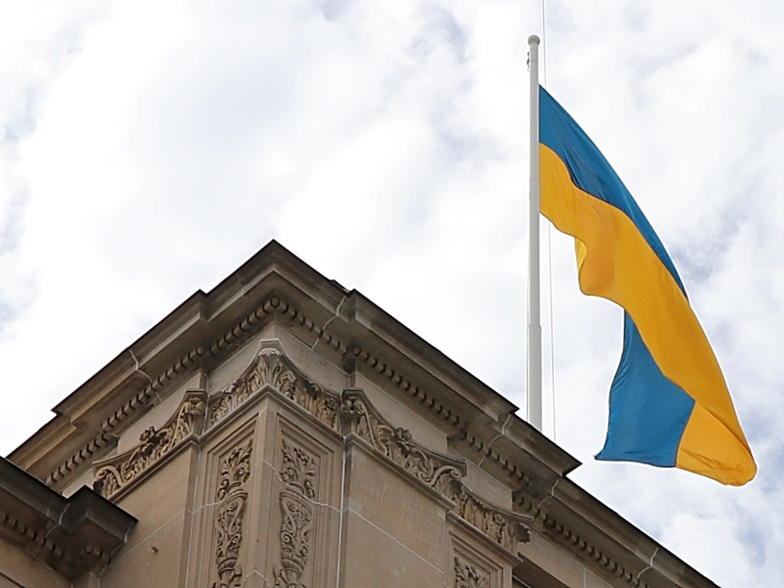 Ukrainian Flag flown at Victoria’s Parliament in support of democracy ...