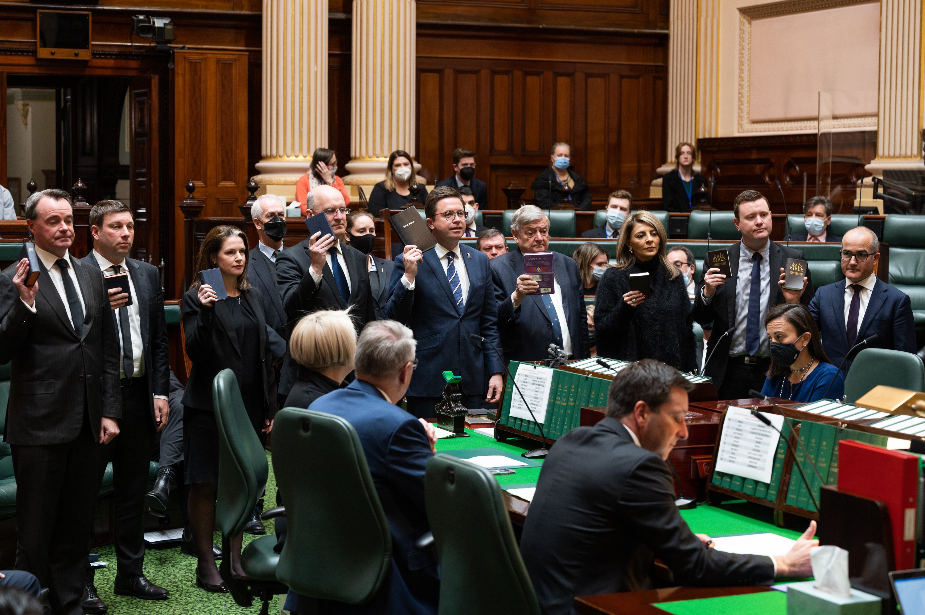 Historic transition at parliamentary sitting - Parliament of Victoria