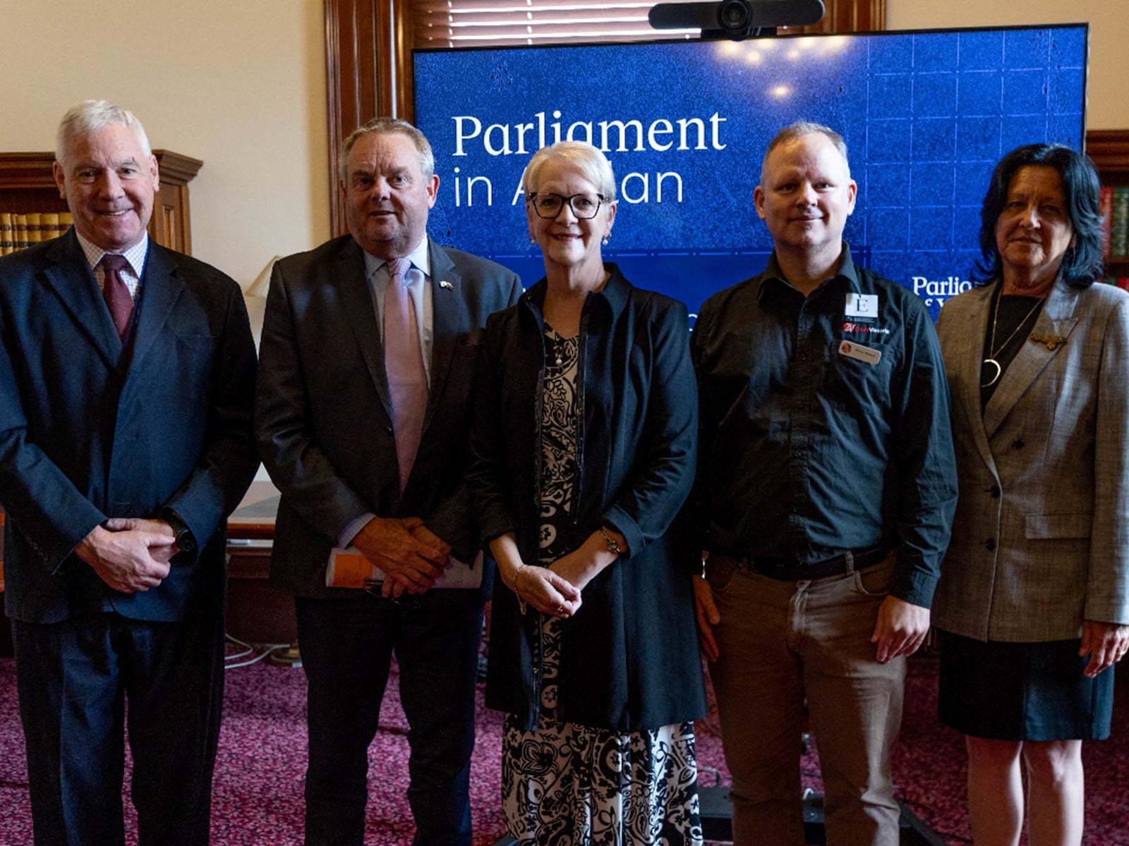 Parliament in Auslan resources launched - Parliament of Victoria